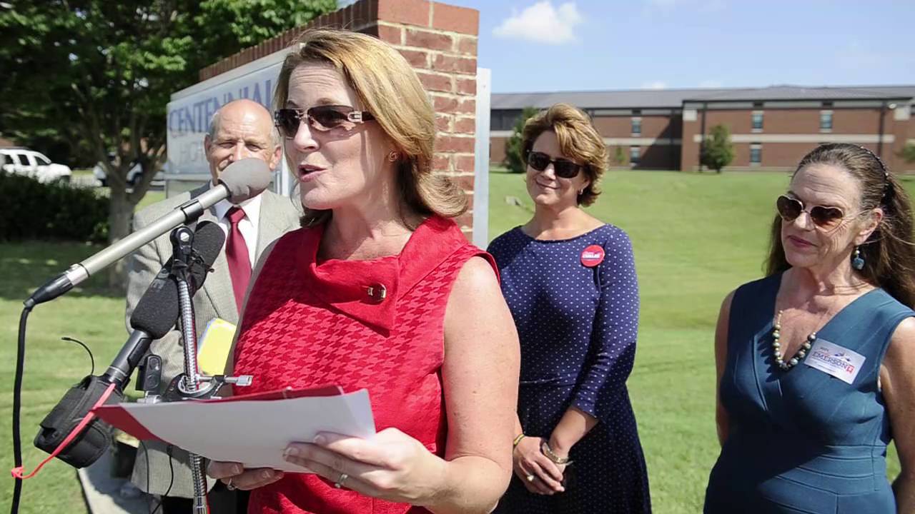 Williamson County School Board candidates deny conspiracy claims - YouTube