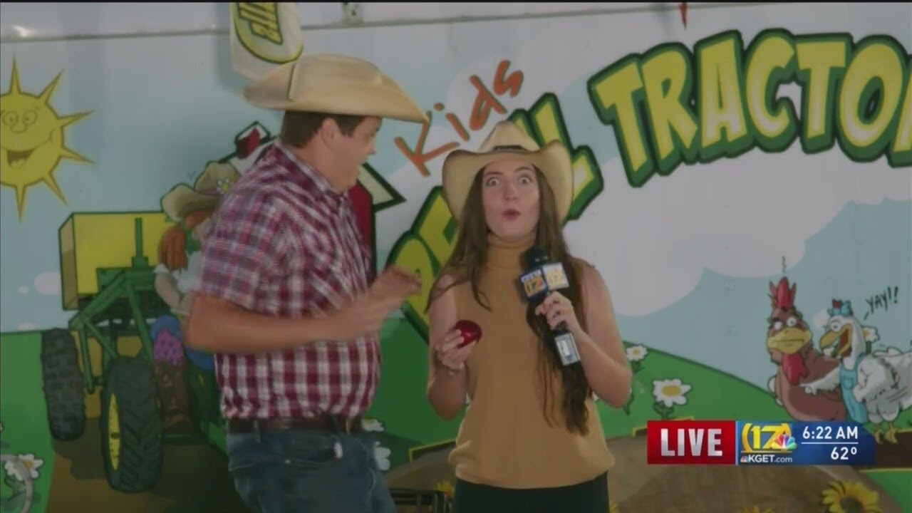 Magic Beans Magic Trick | Hosted By Kids Pull Tractor Booth - YouTube