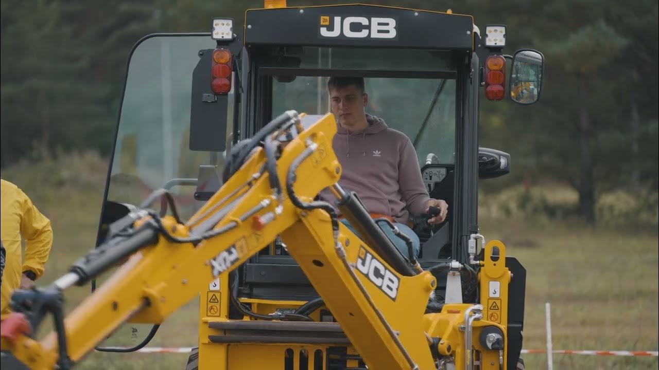 eRobocze Show Łobez 2023 z udziałem Interhandler - YouTube