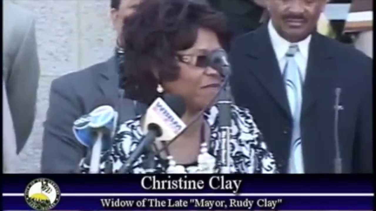 Gary honors Mayor Rudolph "Rudy" Clay with memorial highway naming ...