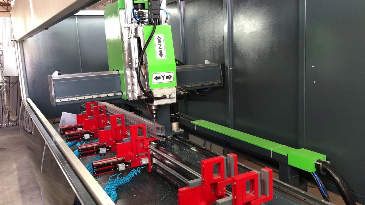 ino Machinery - XC 2000 - 3 Axis - YouTube