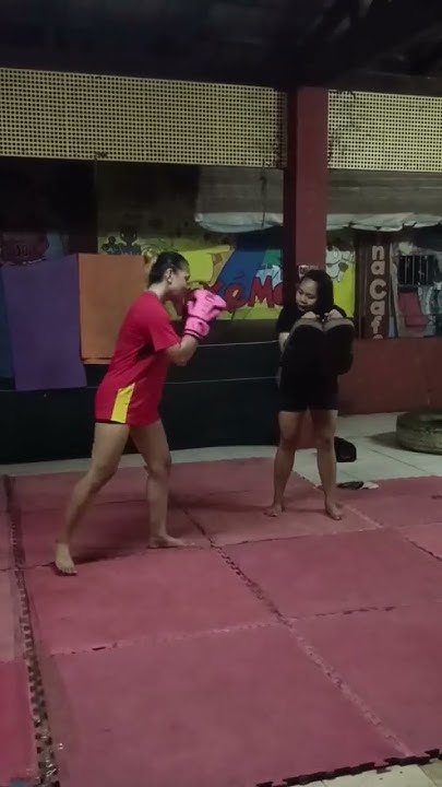 Isa paaaa #fitnessjourney #martialarts #mma #muaythai #boxing #fitness - YouTube