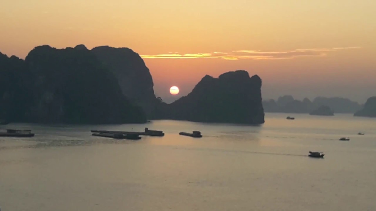 Sunrise in Halong Bay, Vietnam - YouTube