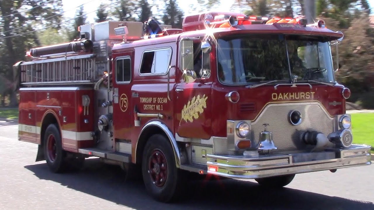 Ocean Twp Oakhurst Fire Department Engine 37-1-75 Responding 10-21-19 ...