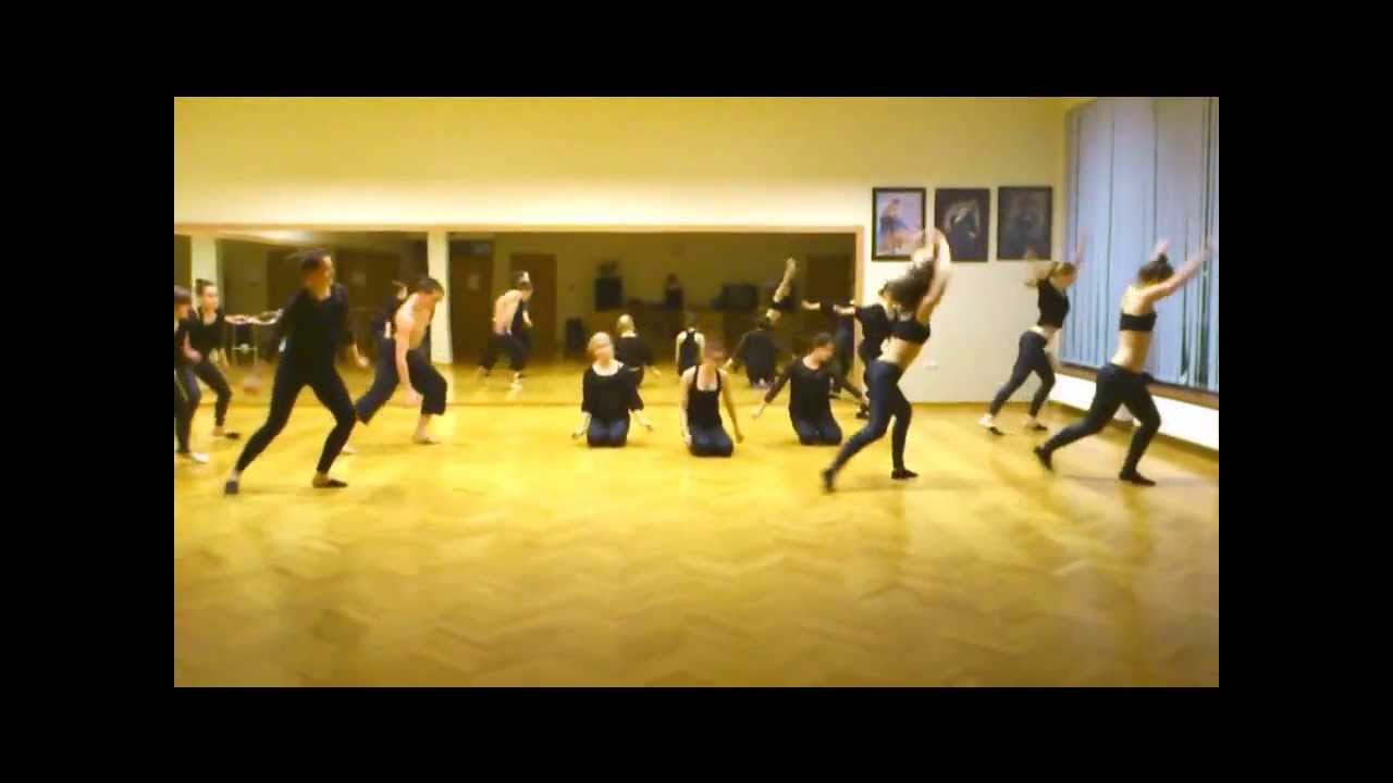 Fox Dance Studio Fox1 -chapter 2 Woodkid Iron - YouTube