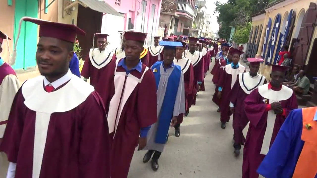 Graduation 15 Décembre 2019 Part1 Excellence Informatique - YouTube