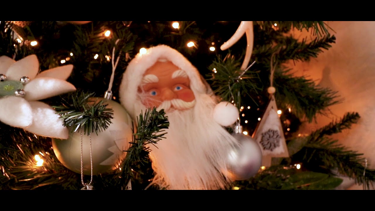 Christmas Tree Cinematic Video - YouTube