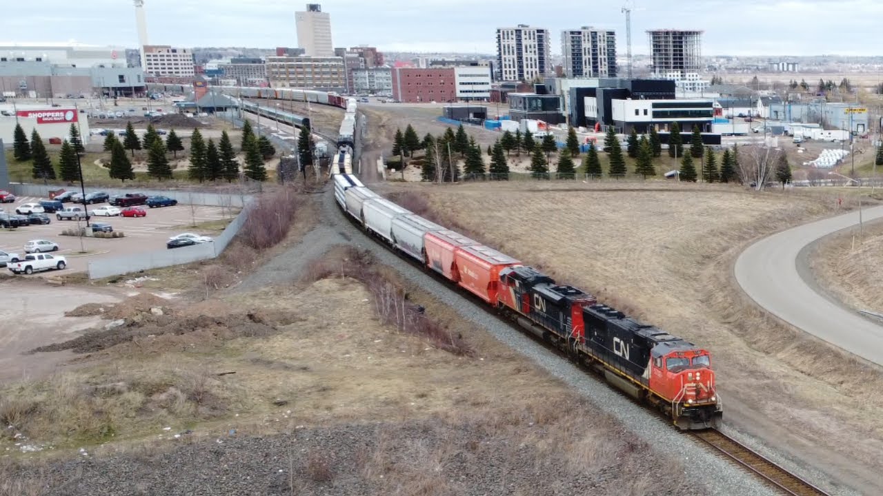 Awesome Aerial 4K View! Manifest Train CN 507 Rolling through Moncton ...