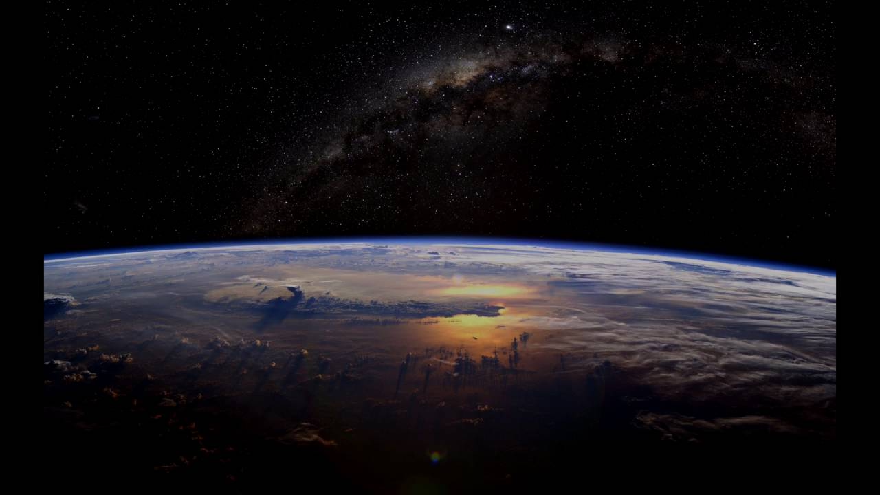 Space theme music sample - YouTube