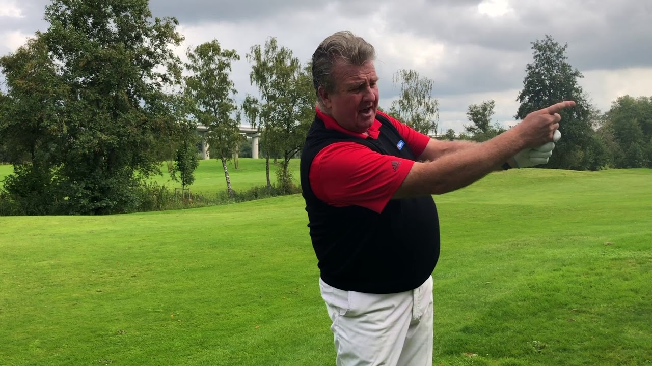 Gary Davidson 2020 Golf - Pitching swing - YouTube