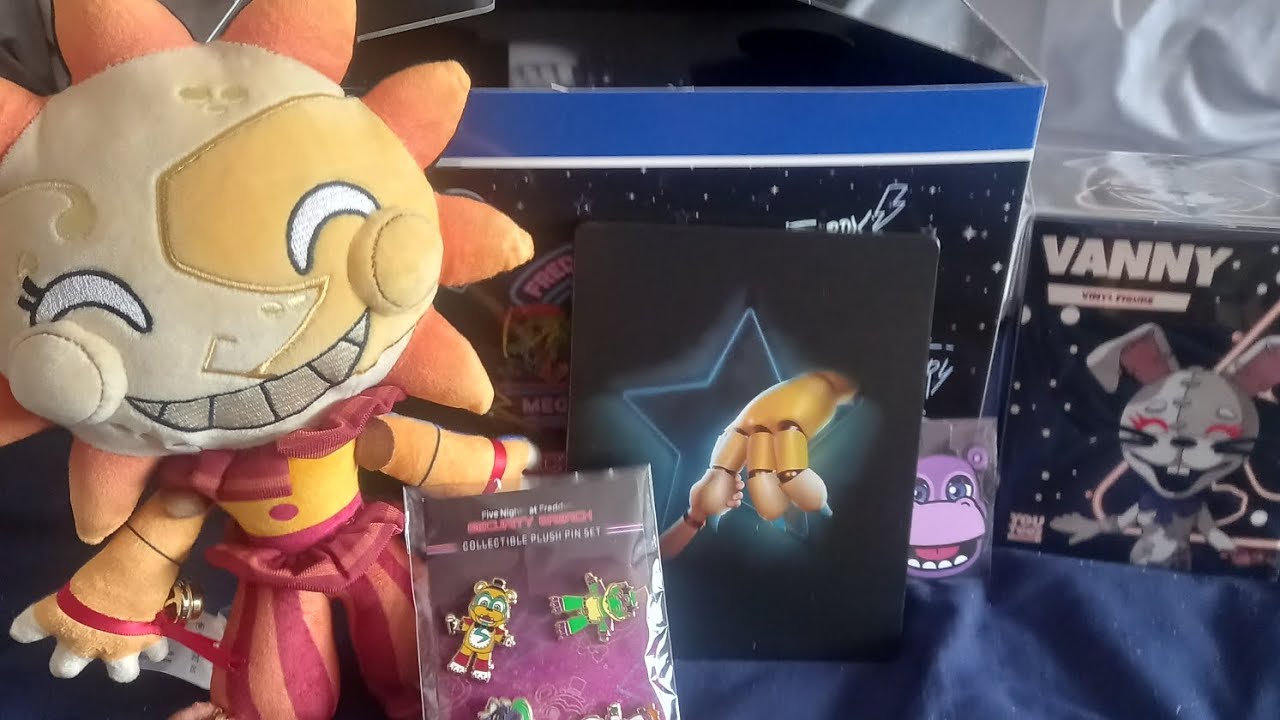 Unboxing video: FNAF Edition! - YouTube