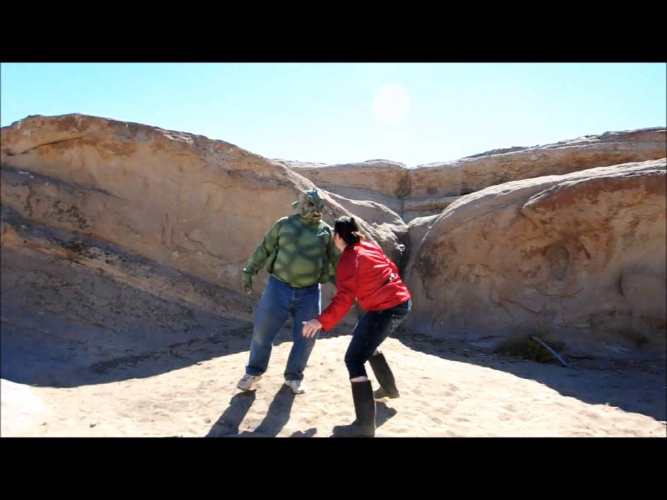 Kirk Gorn Battle at Vasquez Rocks - YouTube