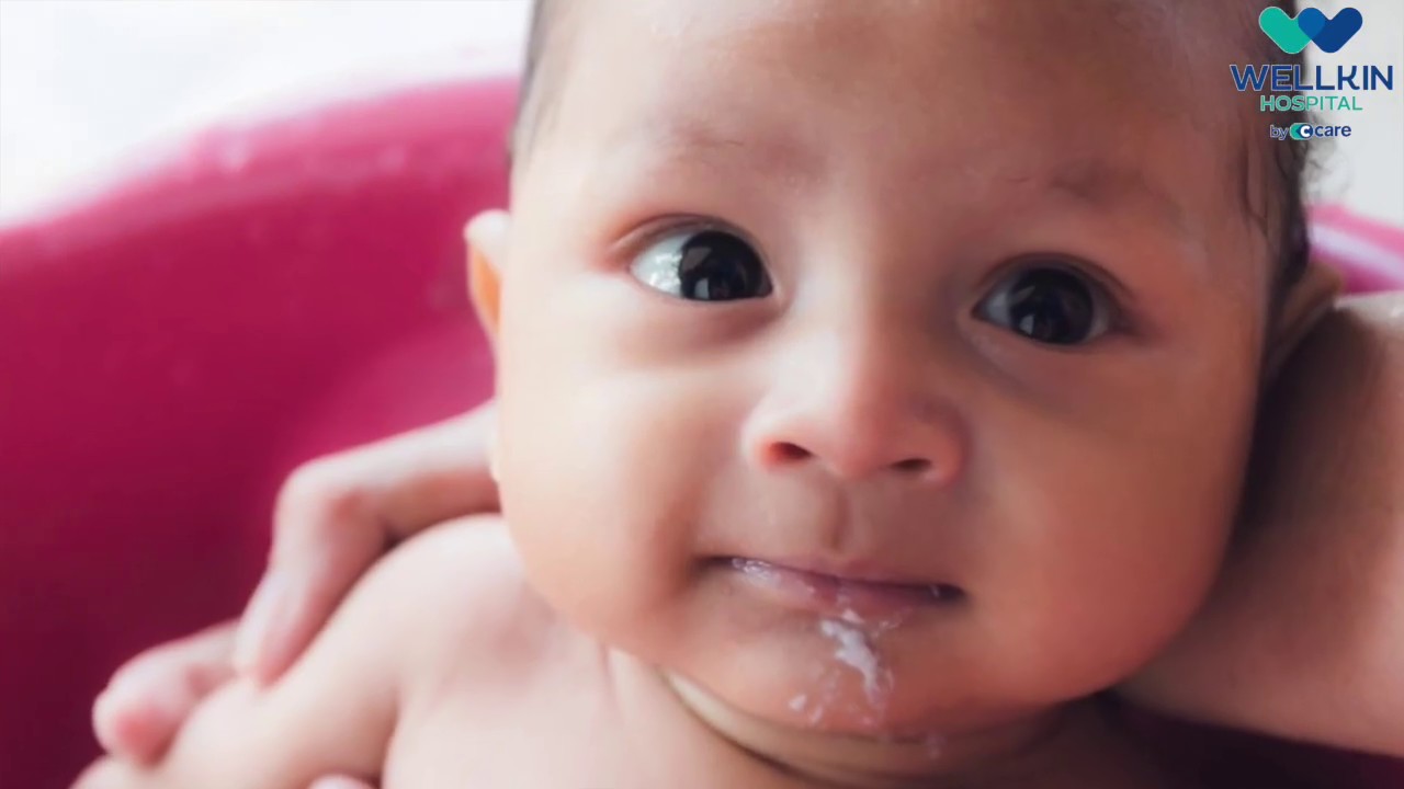 Tout savoir sur les coliques de bebe avec le Dr Soobadar - YouTube