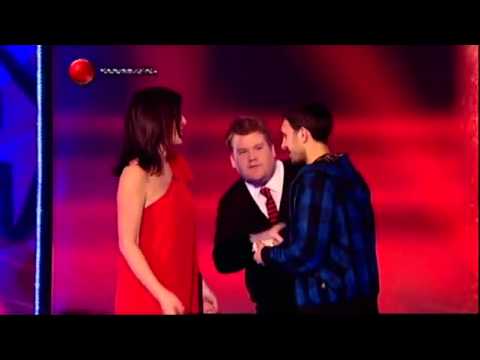 Dynamo amazes Robbie Williams, Davina Mccall & James Corden - HD - YouTube