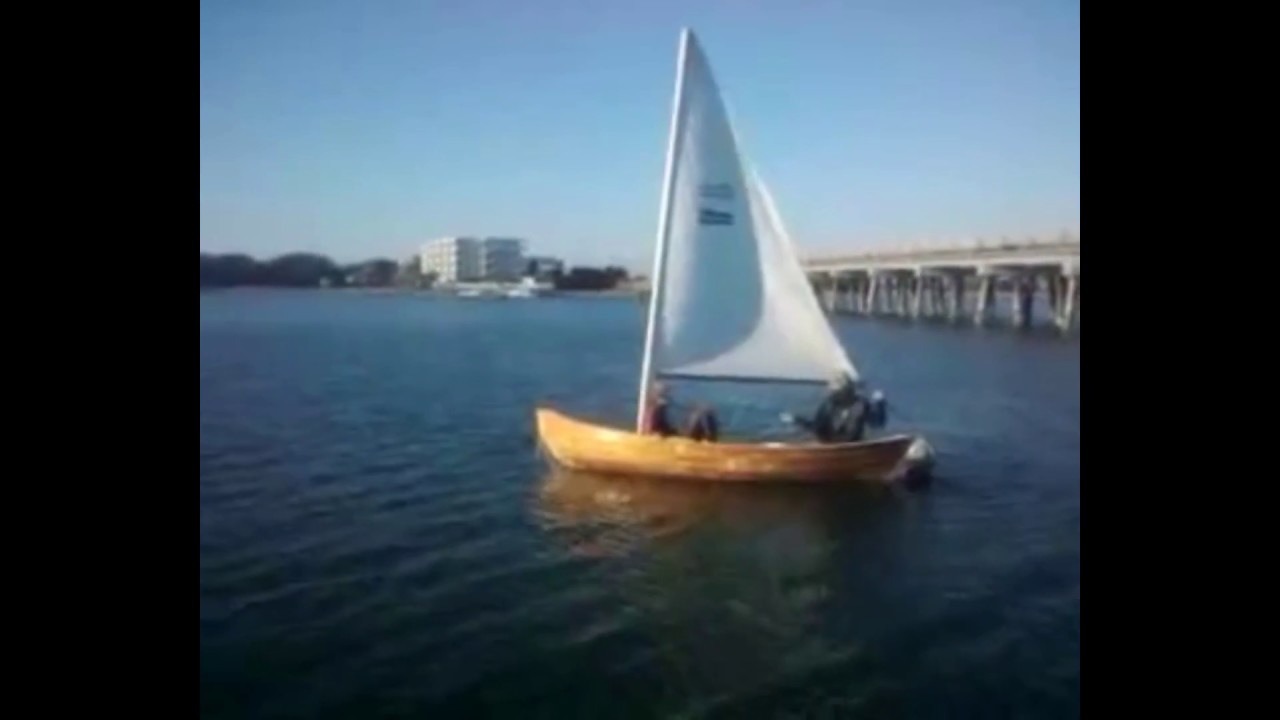 Pirate crew sailing the peapod dory - YouTube