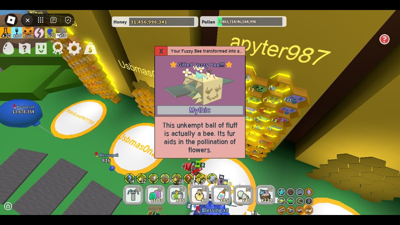 DOUBLE UPLOAD: GETTING GIFTED FUZZY BEE IN Bee swarm Simulator (Roblox ...