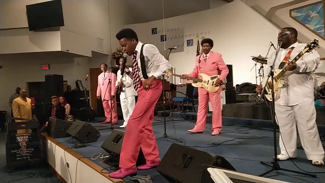 Singing Stars - YouTube