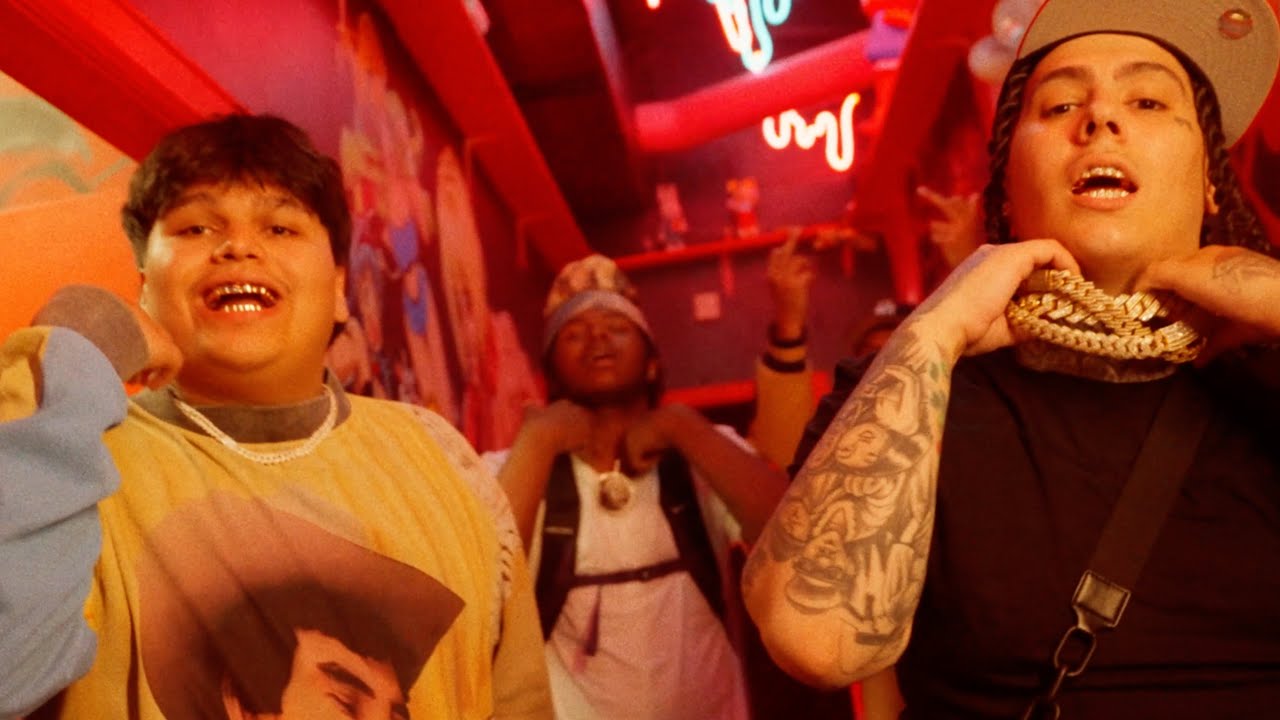 4NT & Peso Peso - Case Closed (Official Video) - YouTube