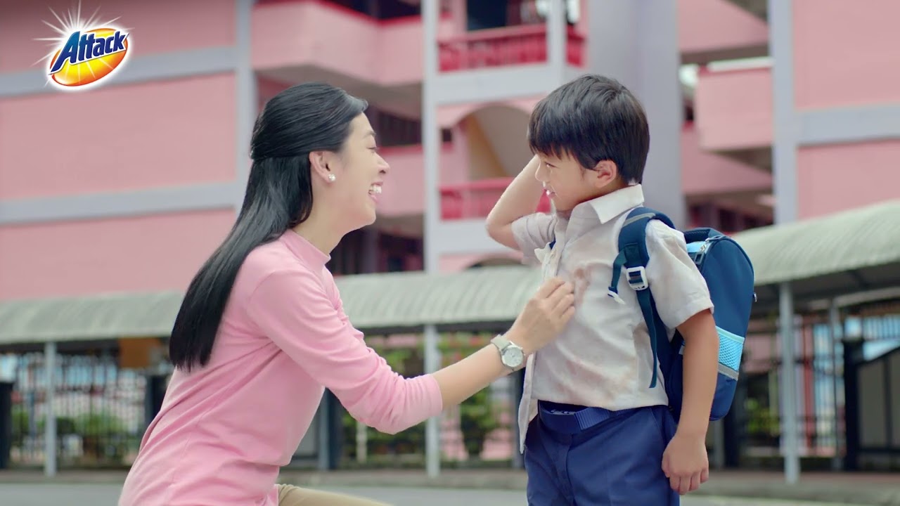 Have a Powerful Wash with Kao Attack - YouTube