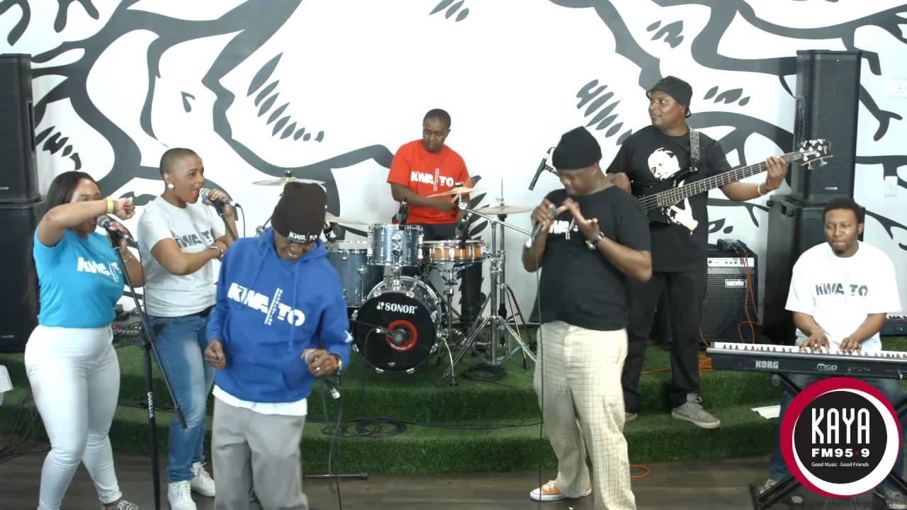 Spikiri Performs 'Current' Live & Unlugged on Kaya FM - YouTube