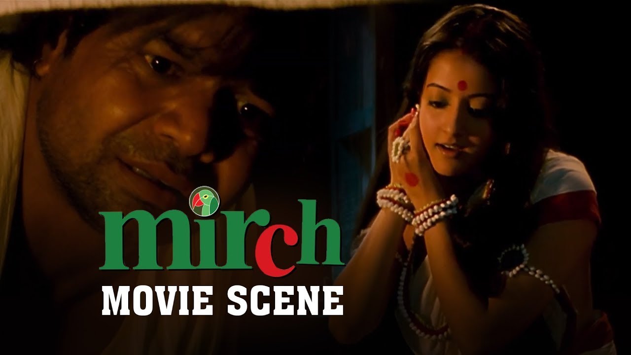 रायमा के पति ने पलंग के नीचे सुनली सारी बातें | Mirch Movie Scene - YouTube