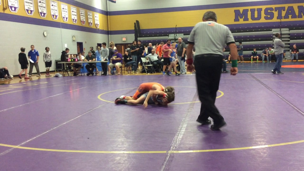 4 Mason Sells vs Justin Noll SpSta W - YouTube