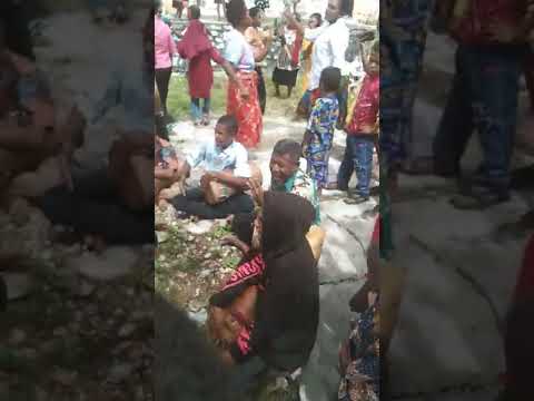 Tarian titir kampung Wayati