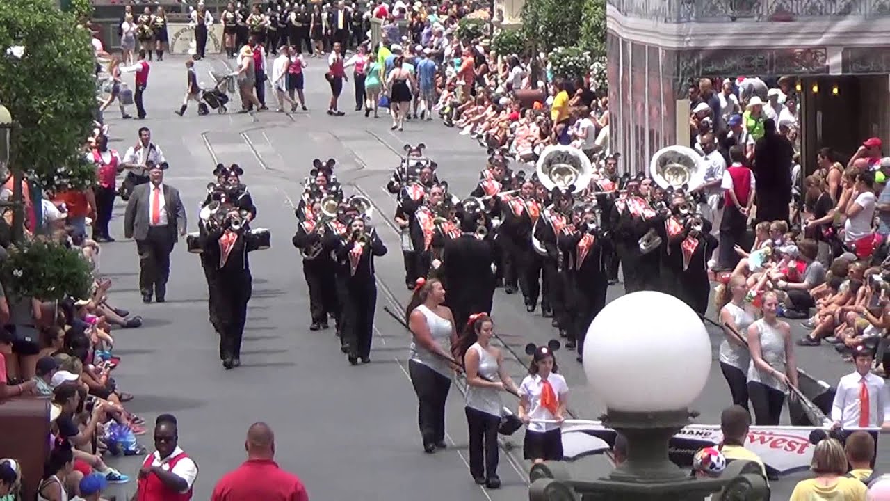 Sensational Senators Disney World Parade 2015 - YouTube