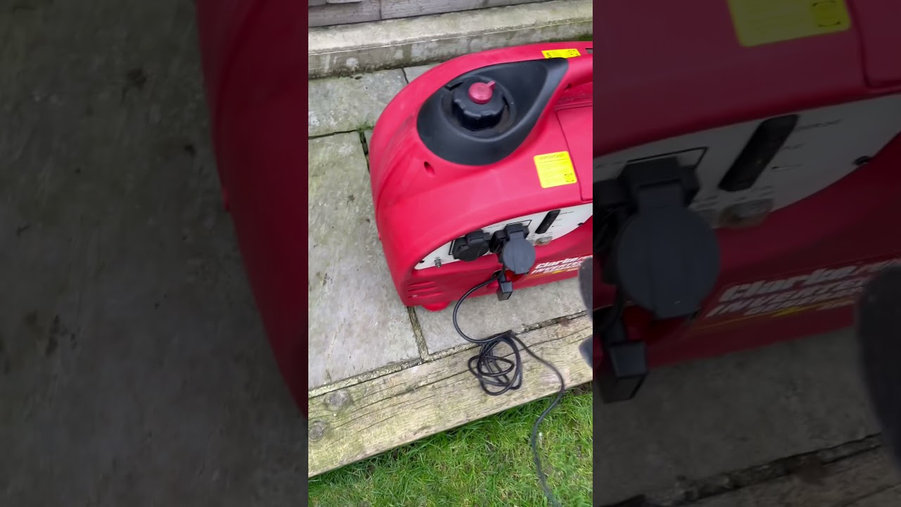 Clarke iG2200 inverter silent Generator 2.2kw pure sine wave. iPhone 13 ...