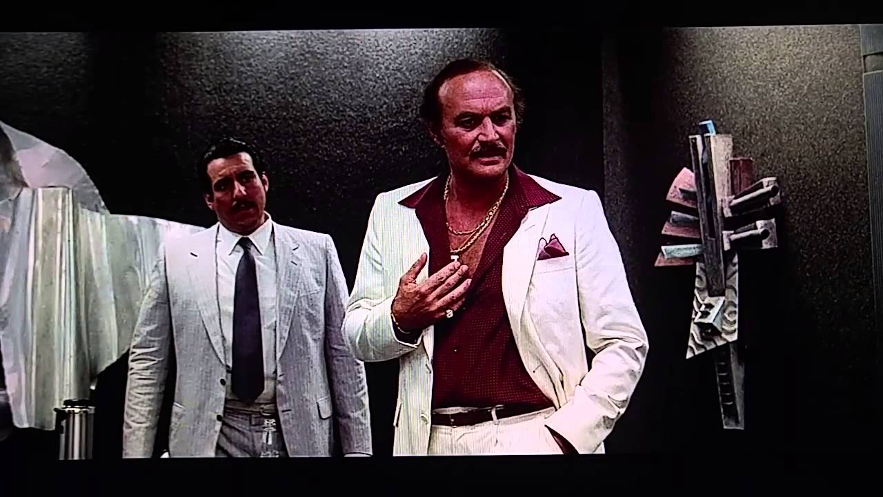 tony montana mata a frank - audio latino original - YouTube