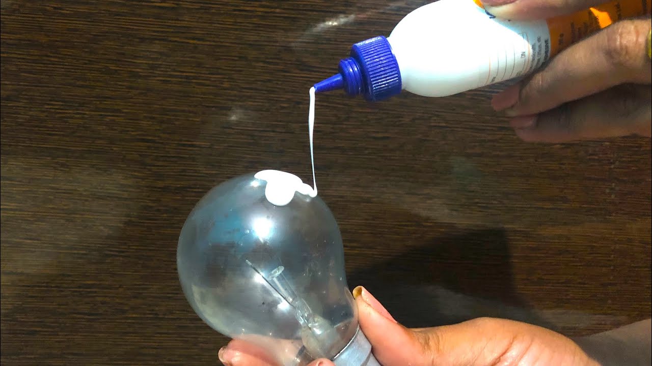 fuse bulb craft idea / craft using waste fuse bulb - fuse bulb se kya ...