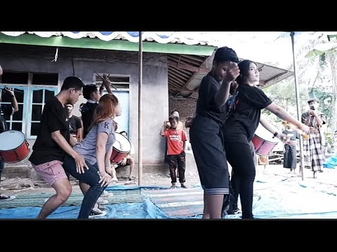 JOGET KECIMOL MEGANTARA_ GOYANGAN NGEBOR PARAH _ BIKIN TUKANG SAWER MERANSANG