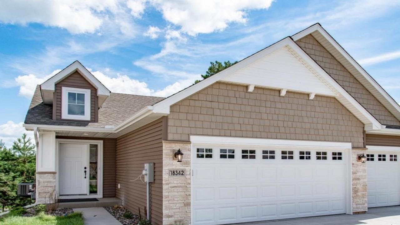 11104 184TH Circle NW, Elk River, MN Presented by Elizabeth Merwin ...