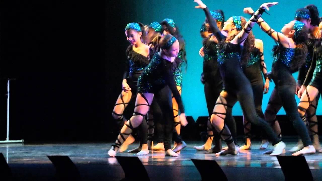 Mia dance 2013 - YouTube