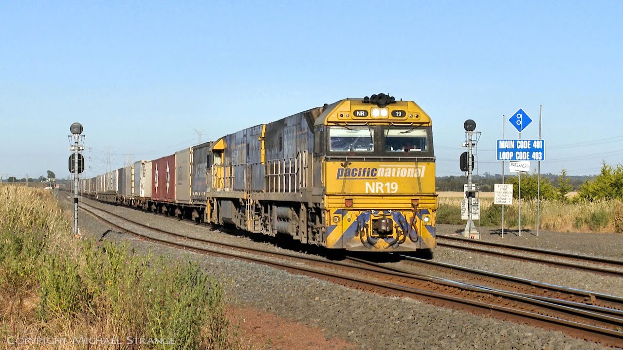 3PM7 Pacific National Container Train (17/12/2021) - PoathTV Australian ...