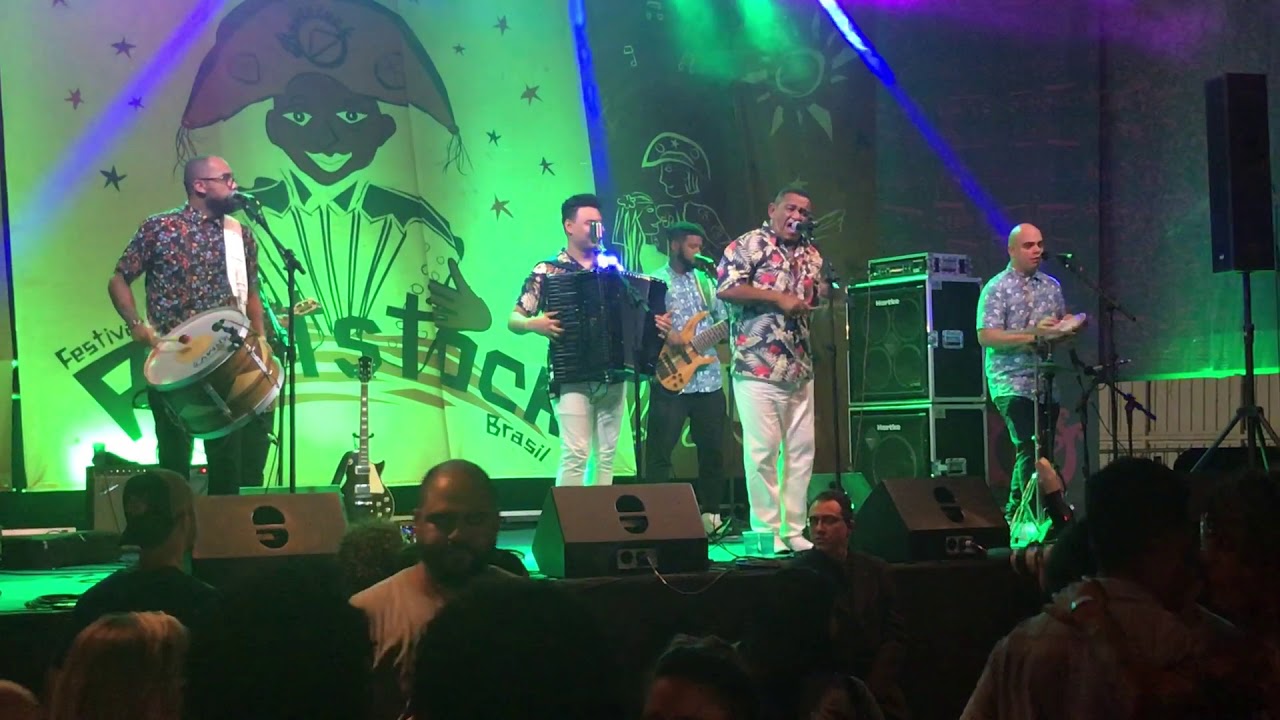 Forro Animado, Forro Do Poeirao, Toque Sanfoninha - Nando Nogueira e ...