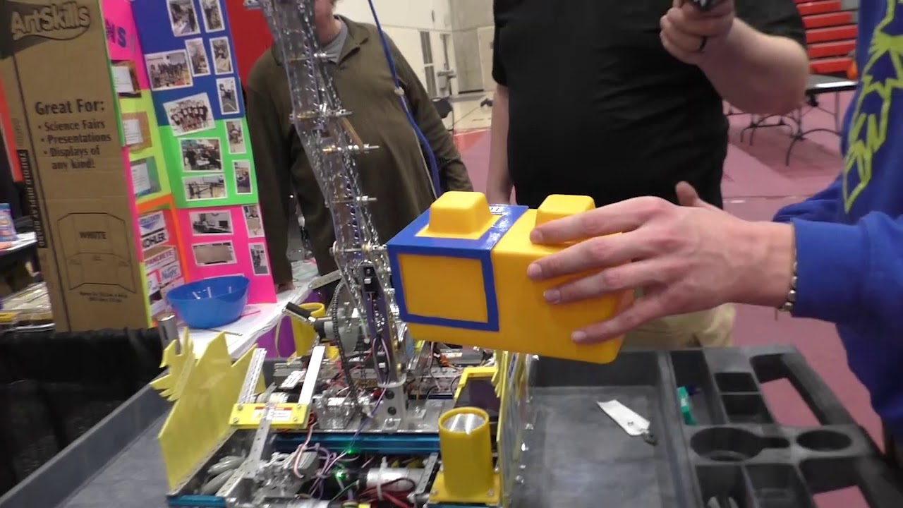 Skystone Behind the Bot FTC 10686 Phoenix - First Updates Now - YouTube