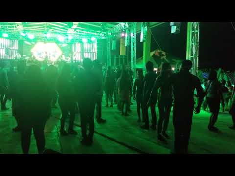 Bailazo En La cuchara ixtayutla Oax-Peter junior y su verano