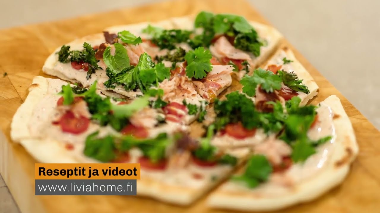 Pizzauuni Livia LPU1200 ja keittiömestari Simo Harrivaara - YouTube