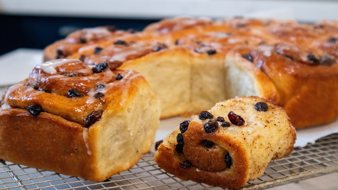 How to Make the Great Old Fashioned English Chelsea Bun - YouTube