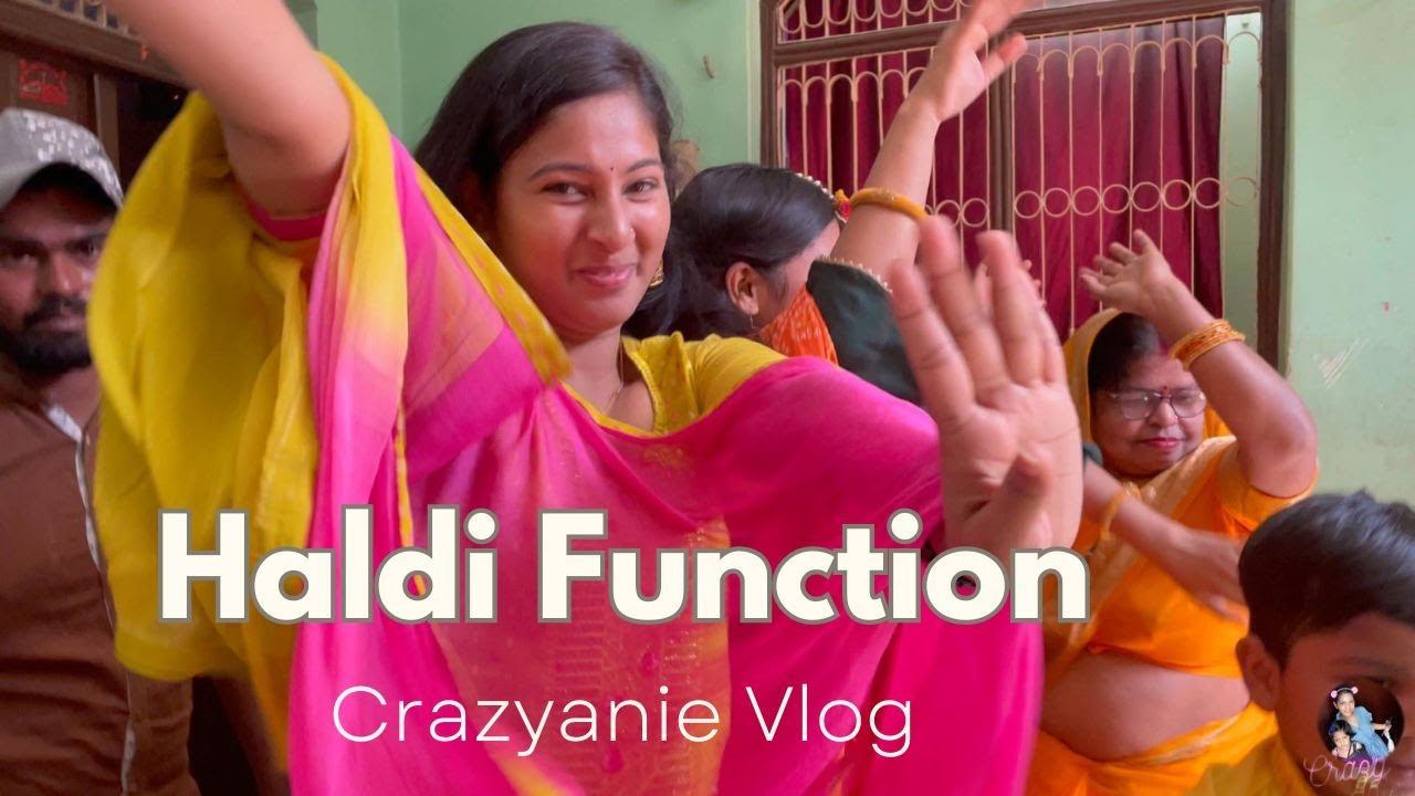 Haldi Tel Tayi | Mausi ki Saadi se Pehle | #crazyanie - YouTube