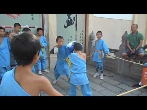 Chinese Children Boxing - YouTube