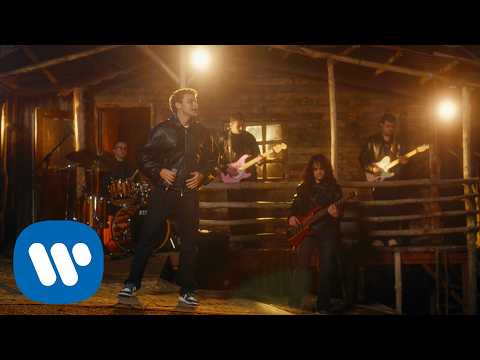 Cem Yenel - Bir Ateşe Attın Beni (Official Music Video)