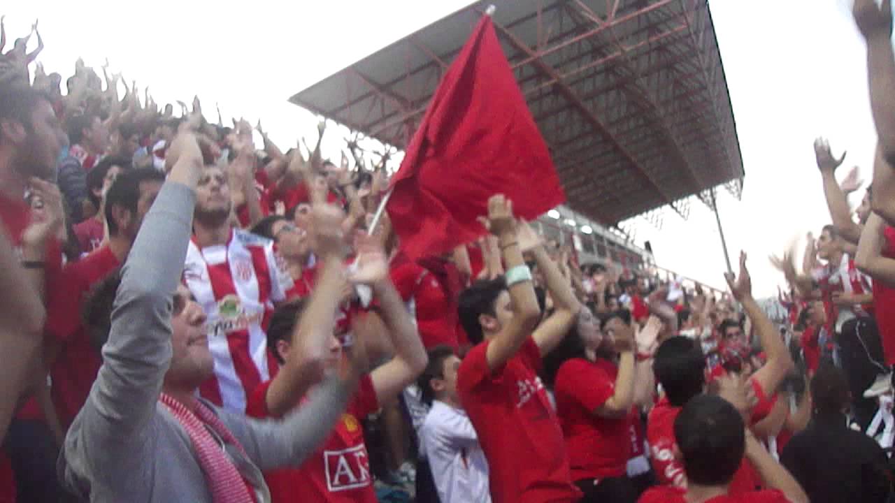 RED CLUB....NEA SALAMINA - apollon...(23/10/2011)_ Xorto - YouTube