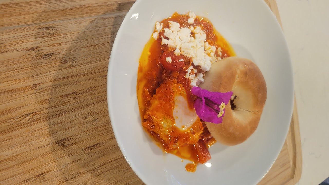 Chef Bouka Shakshouka , Morocco / Rabat Style - YouTube