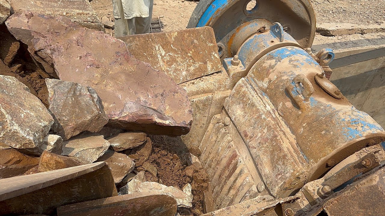 "Big Rock Crusher Machine: A Giant in Action"Big Rock Crushing: A ...