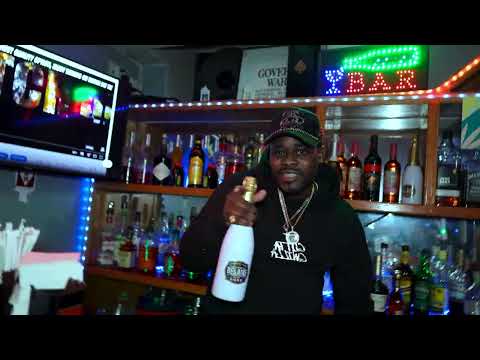 T Gutta Gwilla , Dj Mac , Crash Dummyy - Wine Gyal (Official Music Video) WYFL Riddim