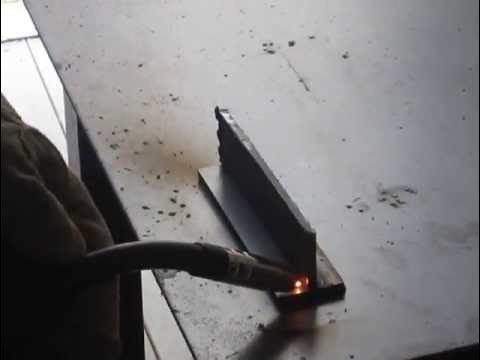 半自動溶接機 WT-MIG160 すみ肉溶接 単相200V - YouTube