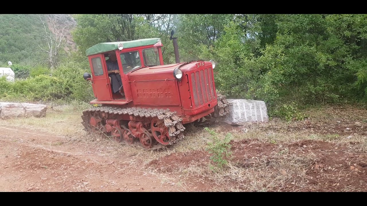 DT 75 Traktor - YouTube