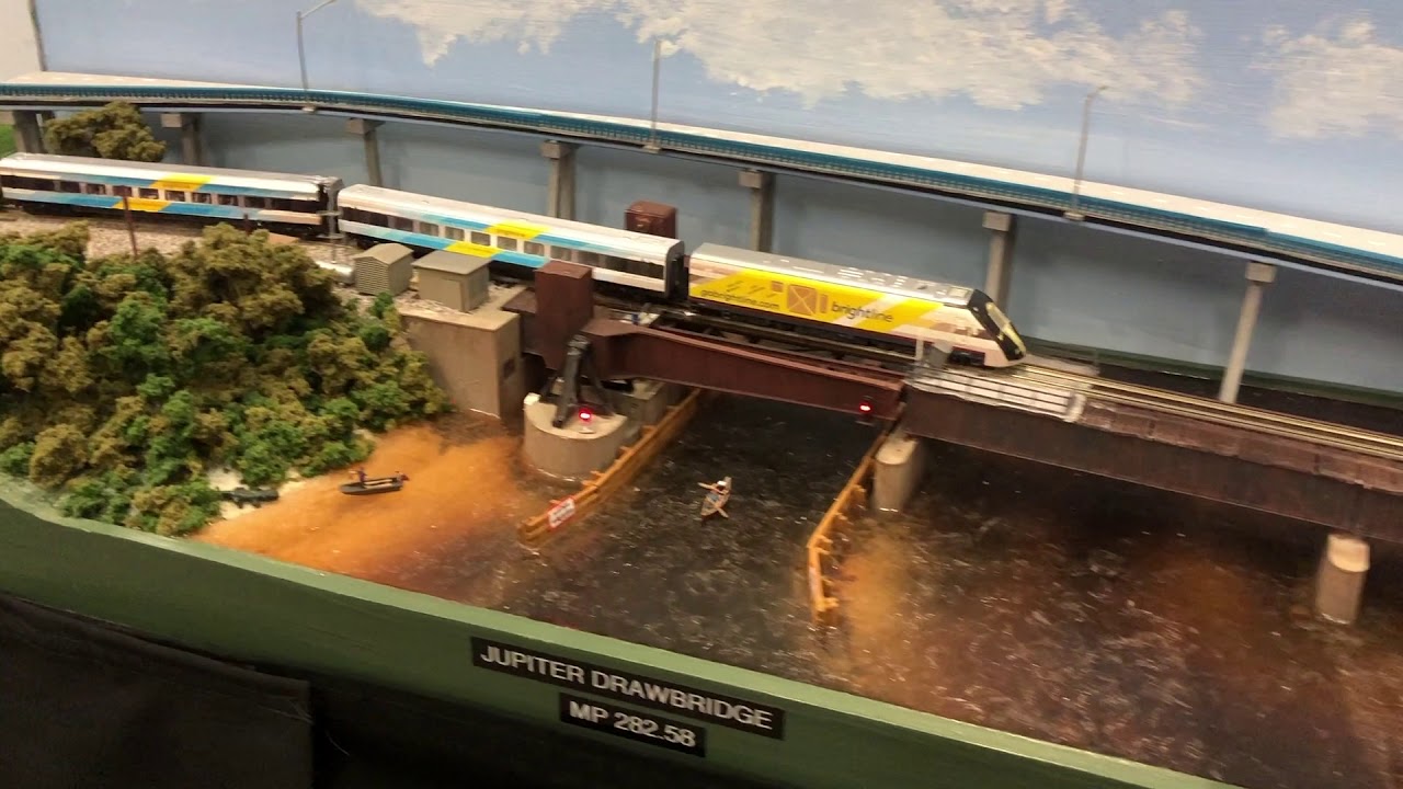 Operating Model Brightline Train - YouTube